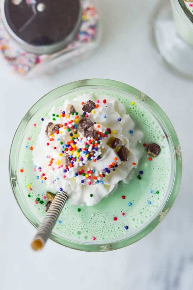 Shamrock Schnapps Shakes - Sugar Dish Me