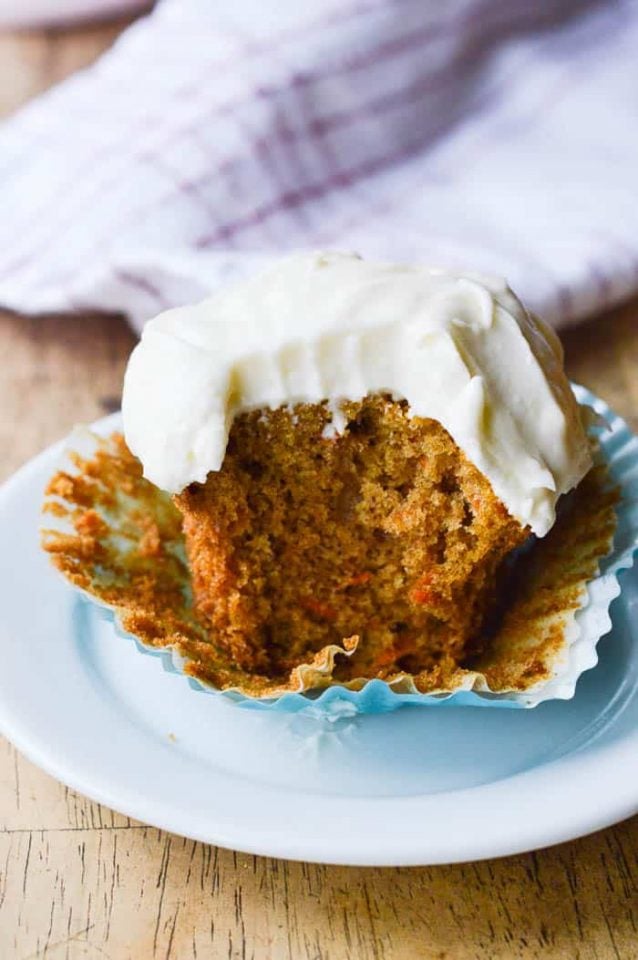 Best Basic Carrot Cake Cups - Sugar Dish Me