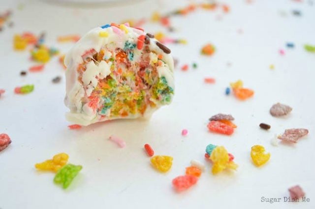 Rainbow Crunch Balls - Sugar Dish Me