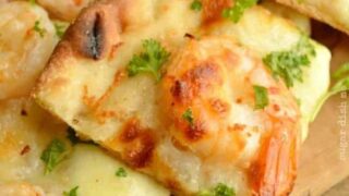 Shrimp Scampi Flatbread - Sugar Dish Me
