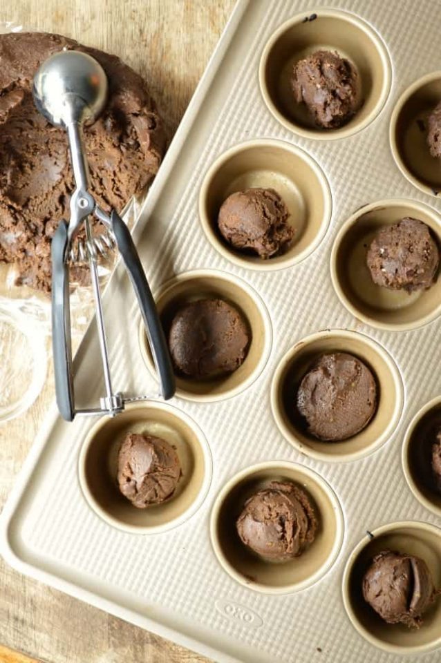 Double Ginger Molasses Cookies - Sugar Dish Me