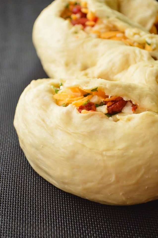 Easy Cheesy Italian Bread - Sugar Dish Me